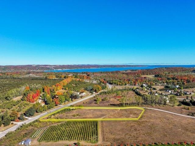 E Brigadoon Lot,suttons Bay, Plot For Sale