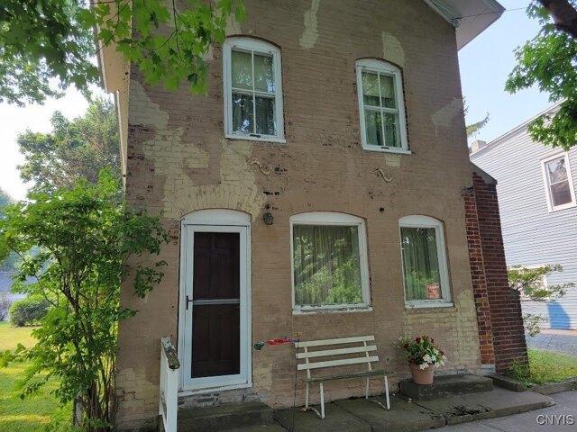 E Broadway Ave, Cape Vincent, Home For Sale