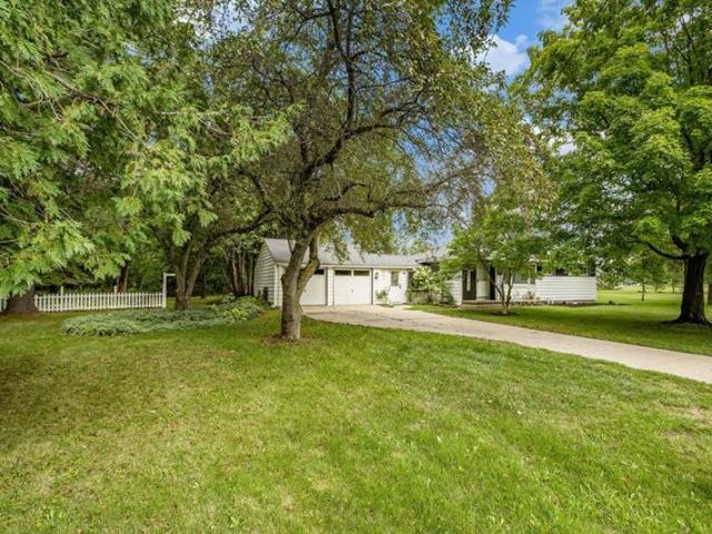 E Broadway Ave, Scottville, Home For Sale