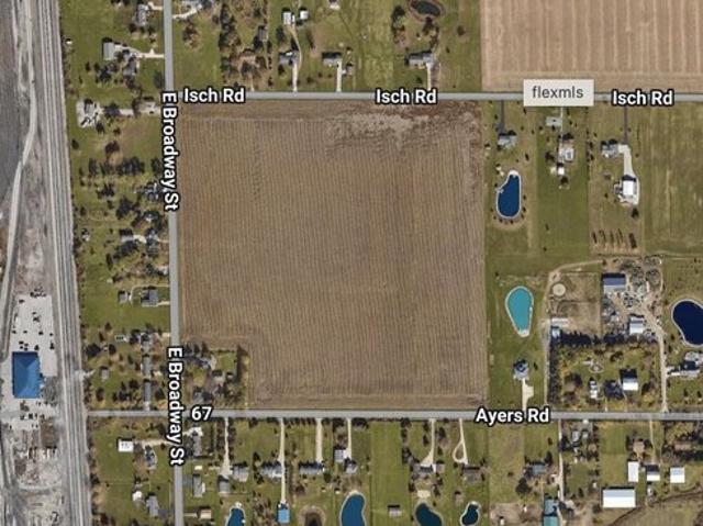E Broadway St, Walbridge, OH 43465