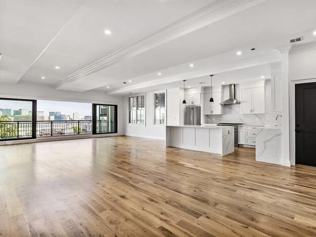 E Broadway Unit,boston, Condo For Sale