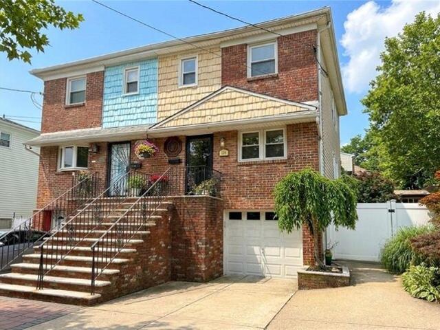 E Broadway Way, Staten Island, Home For Sale