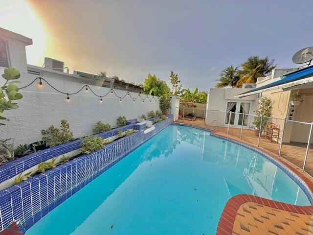 E Calle Madre Perla Unit E, Dorado, Home For Sale