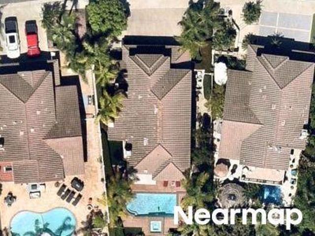 E Canyon Vista Dr