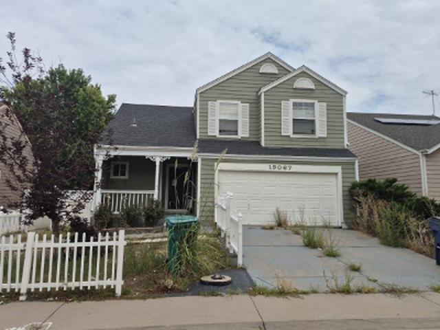 E Carmel Dr