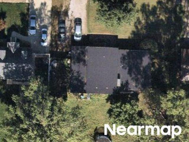 E Chandler Ave