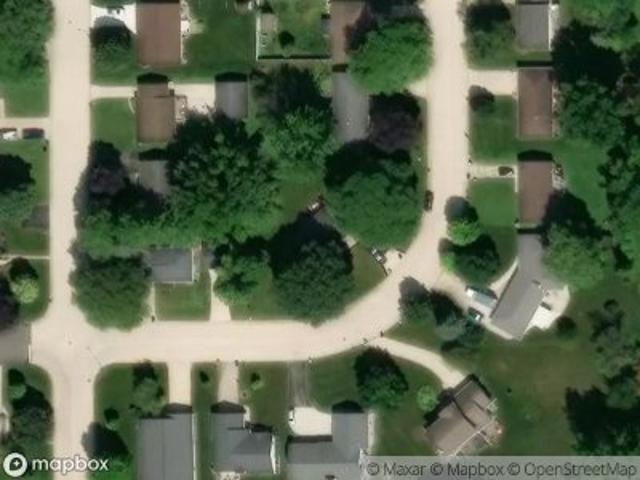 E Circle Dr