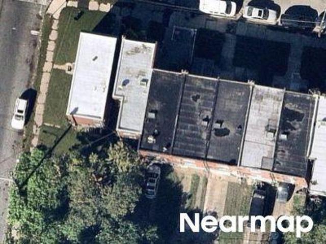 E Clarkson Ave