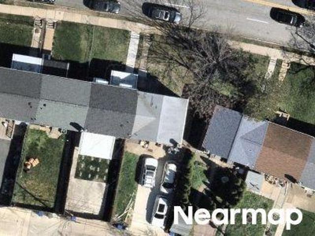 E Cold Spring Ln