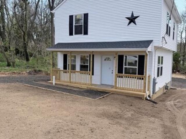 E Commerce St, Bridgeton, Home For Sale