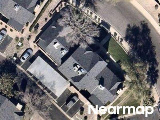 E Corral Rd