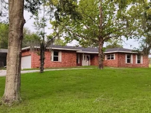 E Country Side Dr