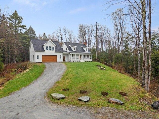 E Countryside Rd, Waterbury, Home For Sale