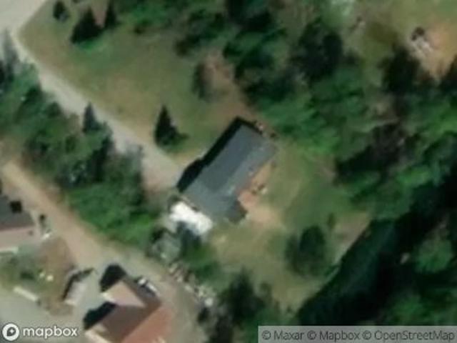 E Creekside Dr