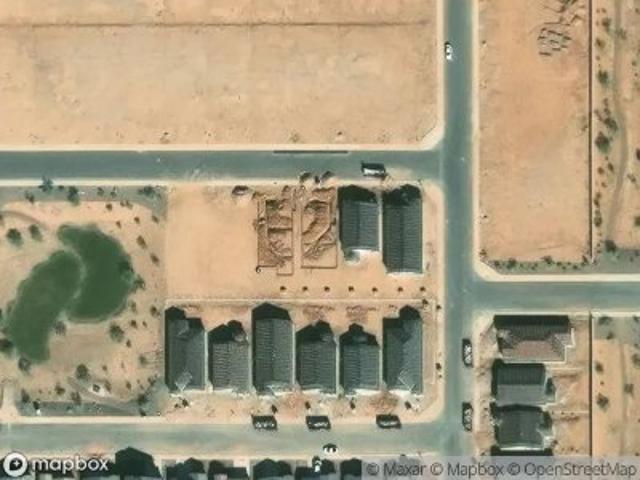 E Crest Ave