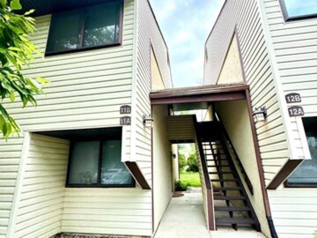 E Daisy Ln Unit B, Mount Laurel, Condo For Sale