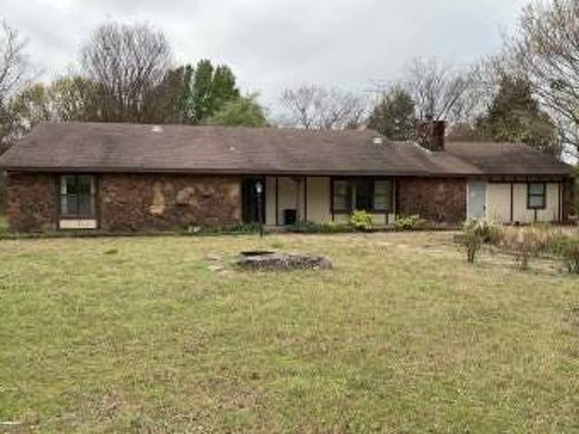 E Davis Field Rd