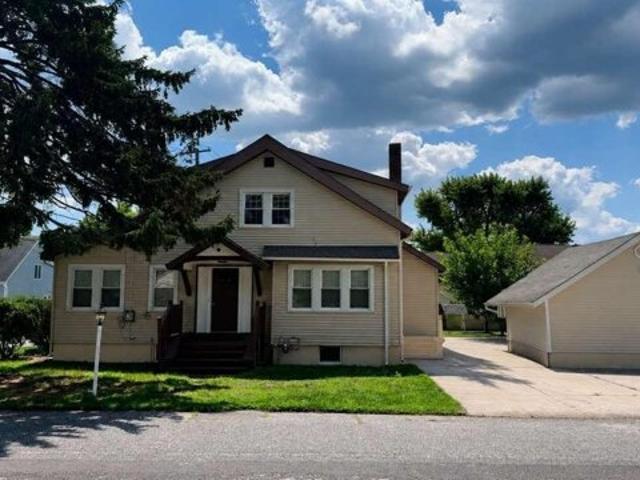 E Dickinson Ave, Galloway Township, Home For Sale