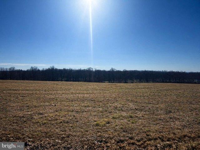 E District Rd, Watsontown, PA 17777