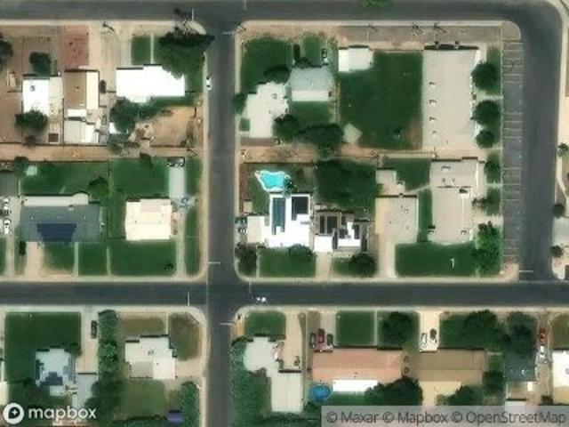 E Eason Ave