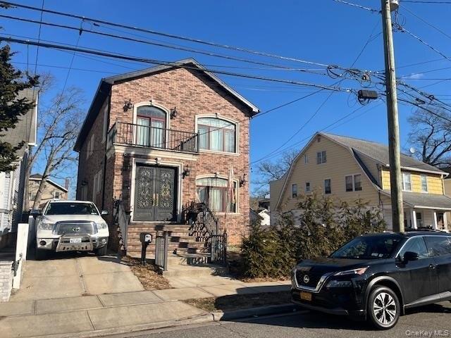 E Fairview Ave, Valley Stream, Home For Sale