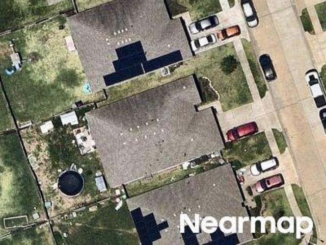 E Fairway Lake Dr