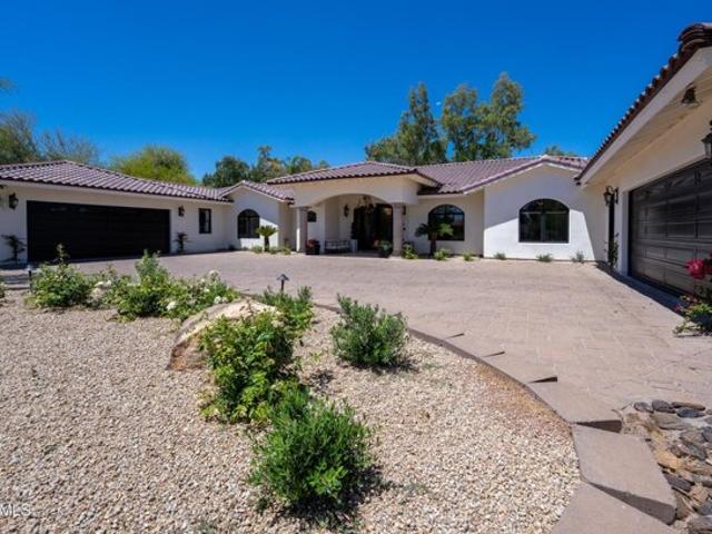 E Fanfol Dr, Paradise Valley, Home For Sale