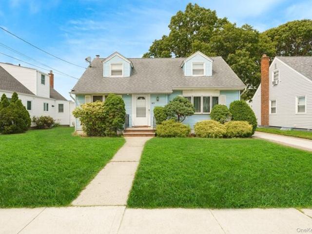 E Fenimore St, Valley Stream, Home For Sale