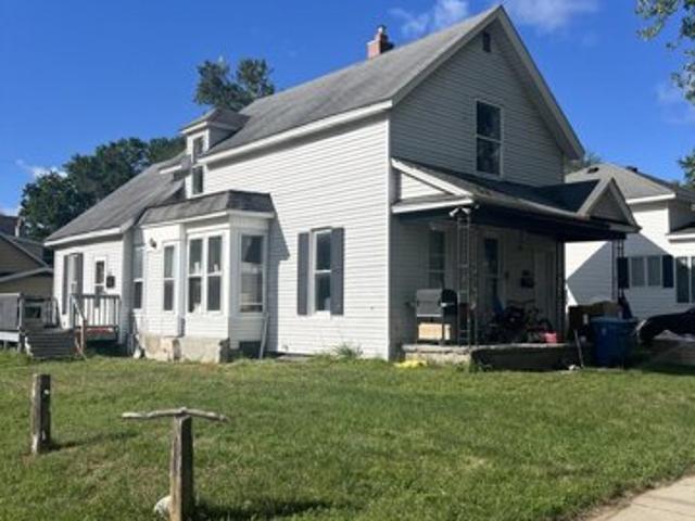 E Filer St, Ludington, Home For Sale