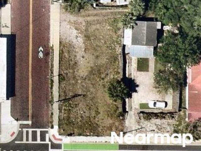 E Floribraska Ave