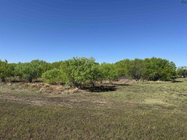 E Fm 367, Iowa Park, TX 76367
