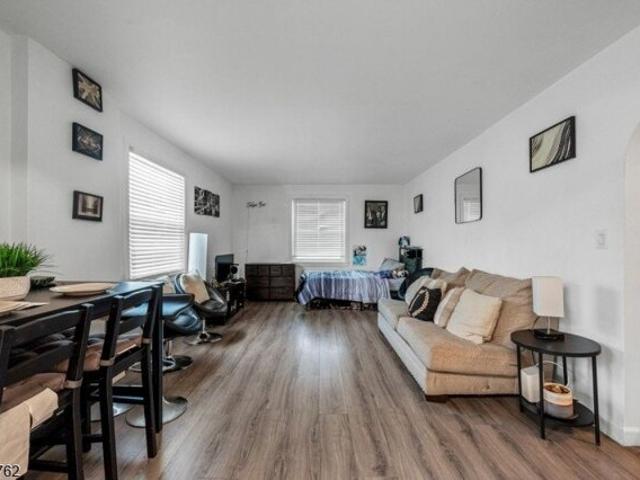 E Front St Apt B, Plainfield, Condo For Sale