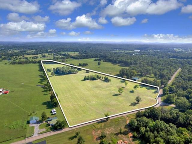 E Gum Rd, Murfreesboro, TN 37127