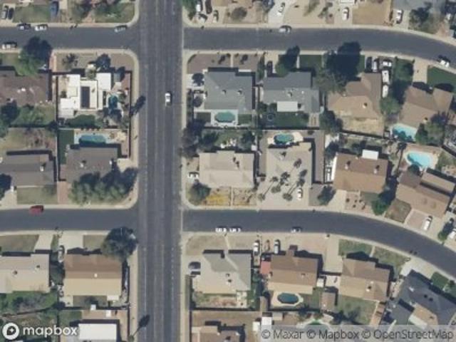 E Garnet Ave
