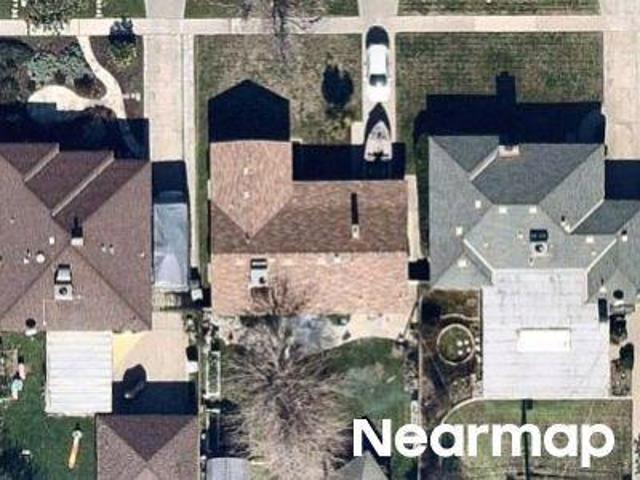 E Garland Ave