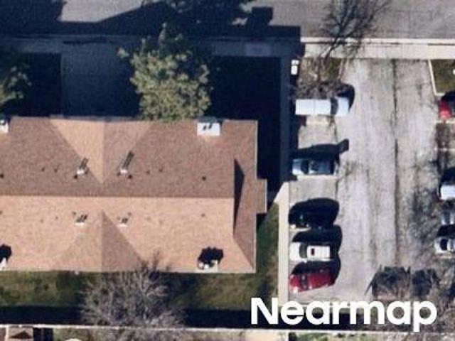 E Gatewood Dr