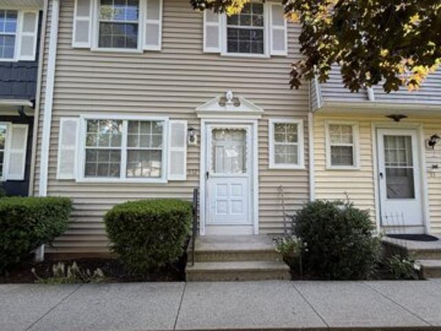 E Gate Ln Unit,hamden, Home For Sale
