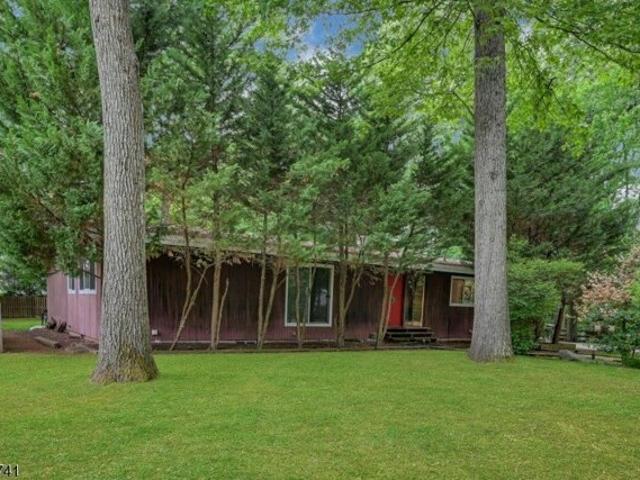 E Glen Ave, Washington Township, Home For Sale