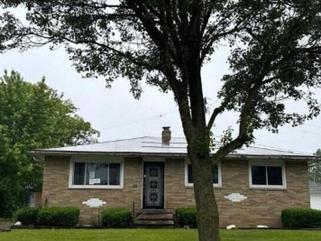 E Glenn Dr