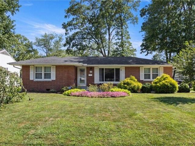 E Gordon Ave, Effingham, Home For Sale
