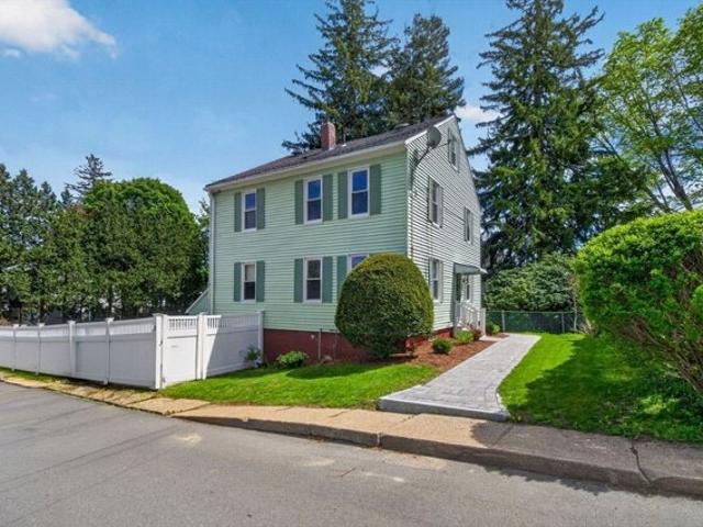 E Greenwood St, Amesbury, Home For Sale