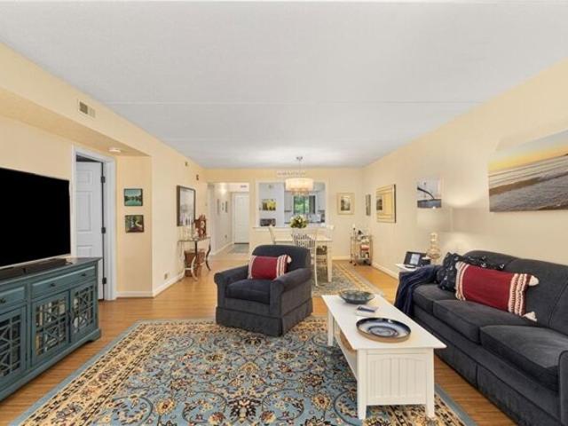E Greenwich Ave Apt, West Warwick, Condo For Sale