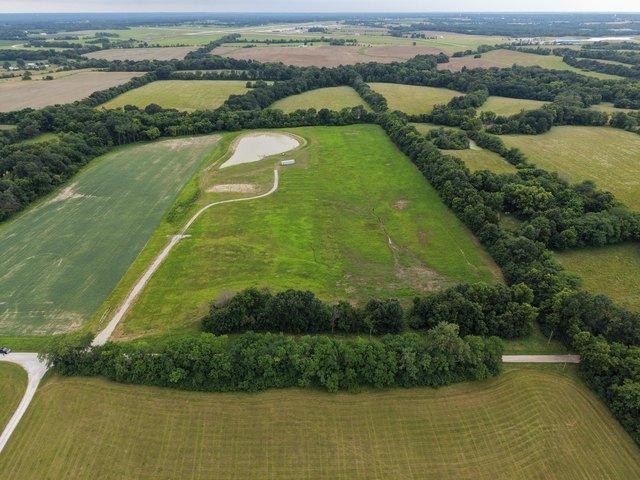 E Hubbard Rd, Columbia, MO 65201