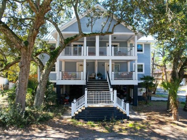 E Hudson Ave, Folly Beach, Home For Sale