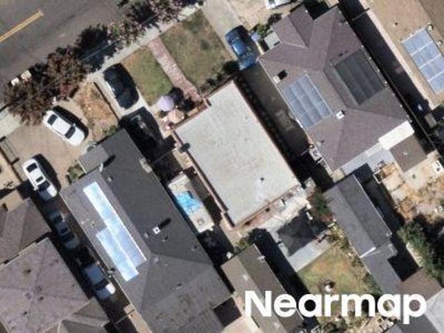 E Humboldt St