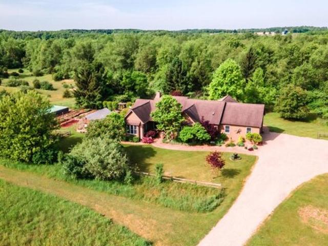 E Hastings Lake Rd, Jonesville, Home For Sale