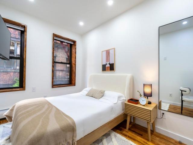East 105th St #4F | East Harlem, New York | Roomrs
