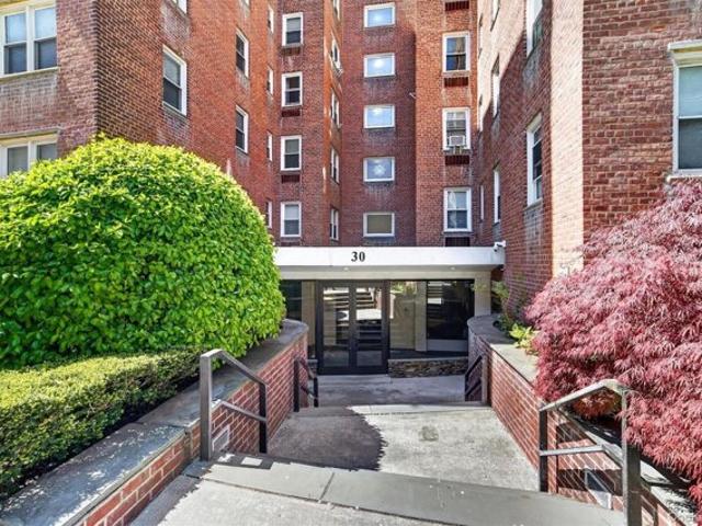 E Hartsdale Ave Apt A, Hartsdale, Property For Sale
