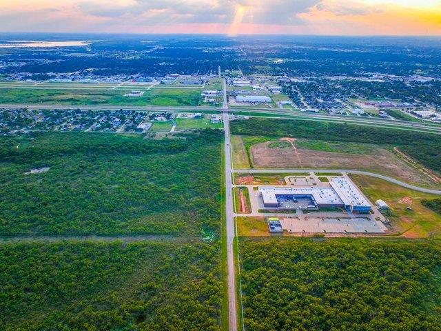 E Hatton Rd, Wichita Falls, TX 76310