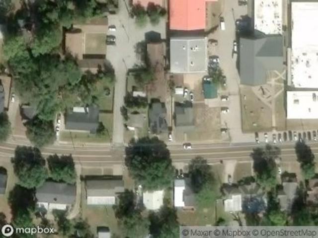 E Henderson St